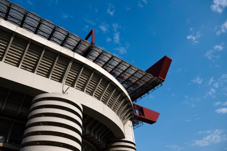 Official: AC Milan and Inter complete the acquisition of the San Siro ...