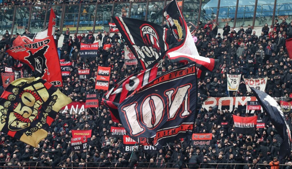 AC Milan fans express anger towards several players during event to ...