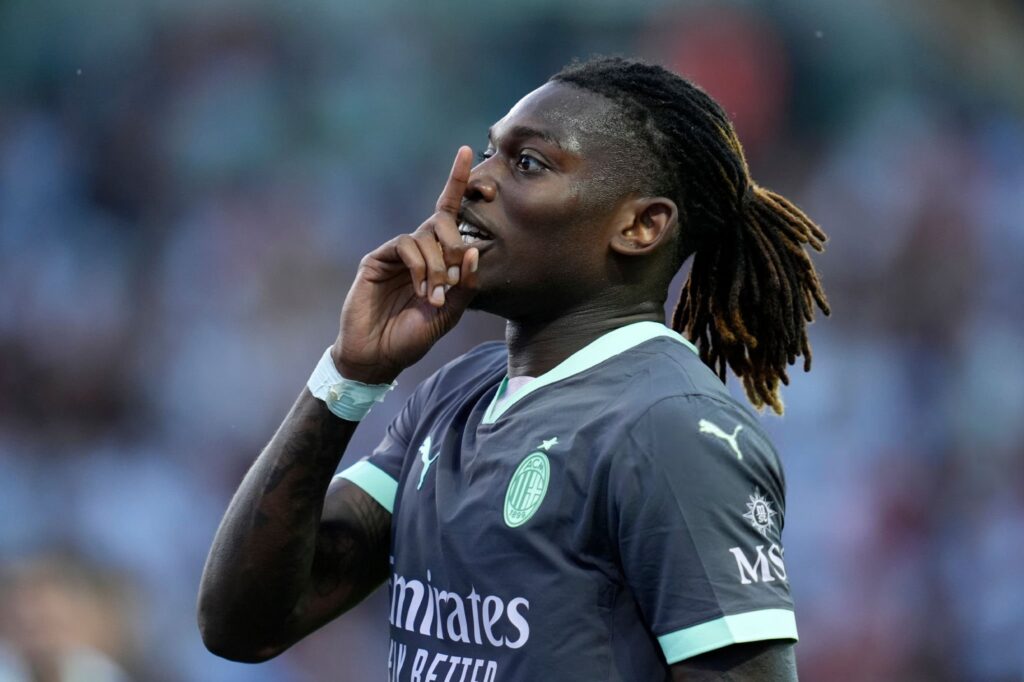 Leao responds to criticism on social media: "They've been trying to ...