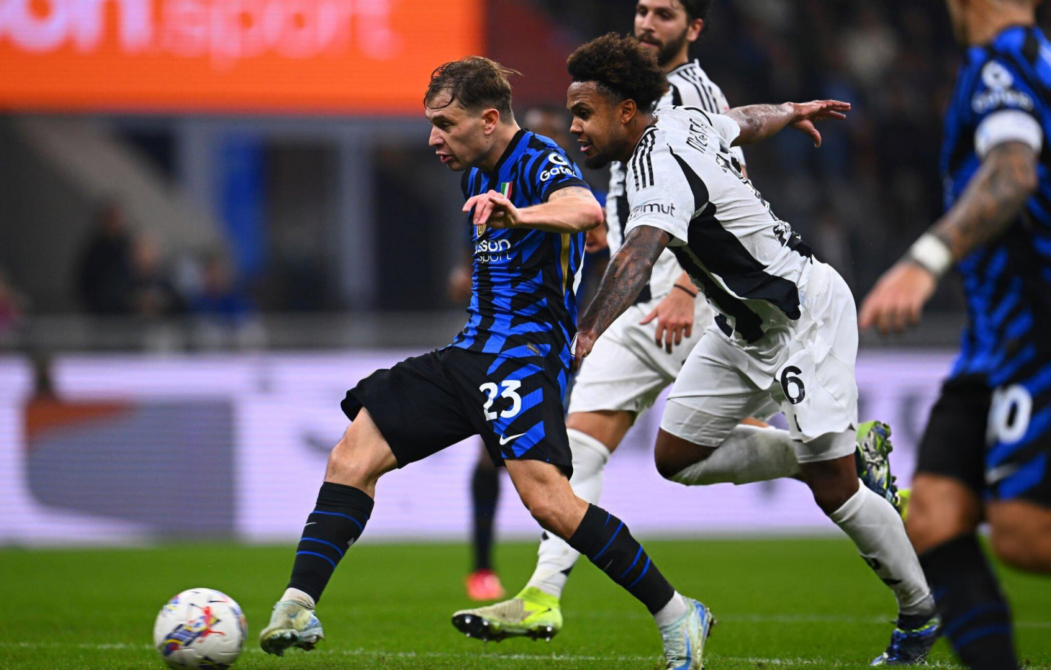 Inter - Juve ends in epic 4-4 draw with Milan benefiting from the ...
