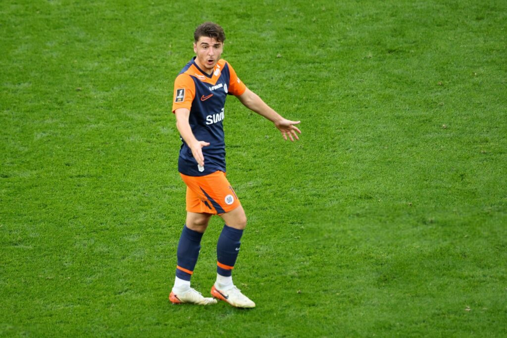 Gazzetta: AC Milan seeking reinforcements in midfield with 5 profiles ...