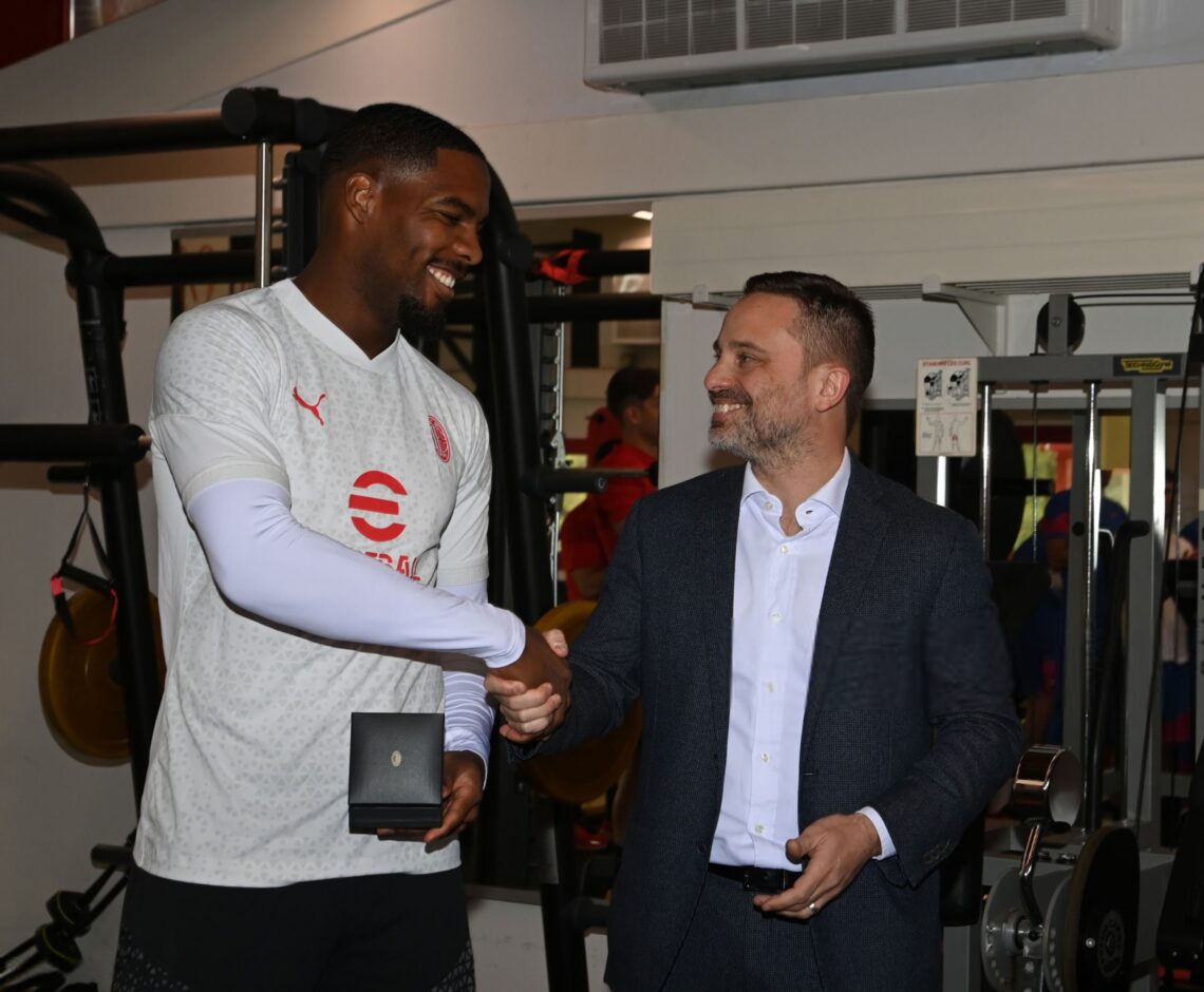 Maignan contract latest: Milan’s all-out push to keep star keeper amid ...