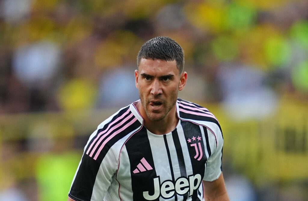 Kostic now then Vlahovic in the summer? AC Milan's mercato plans