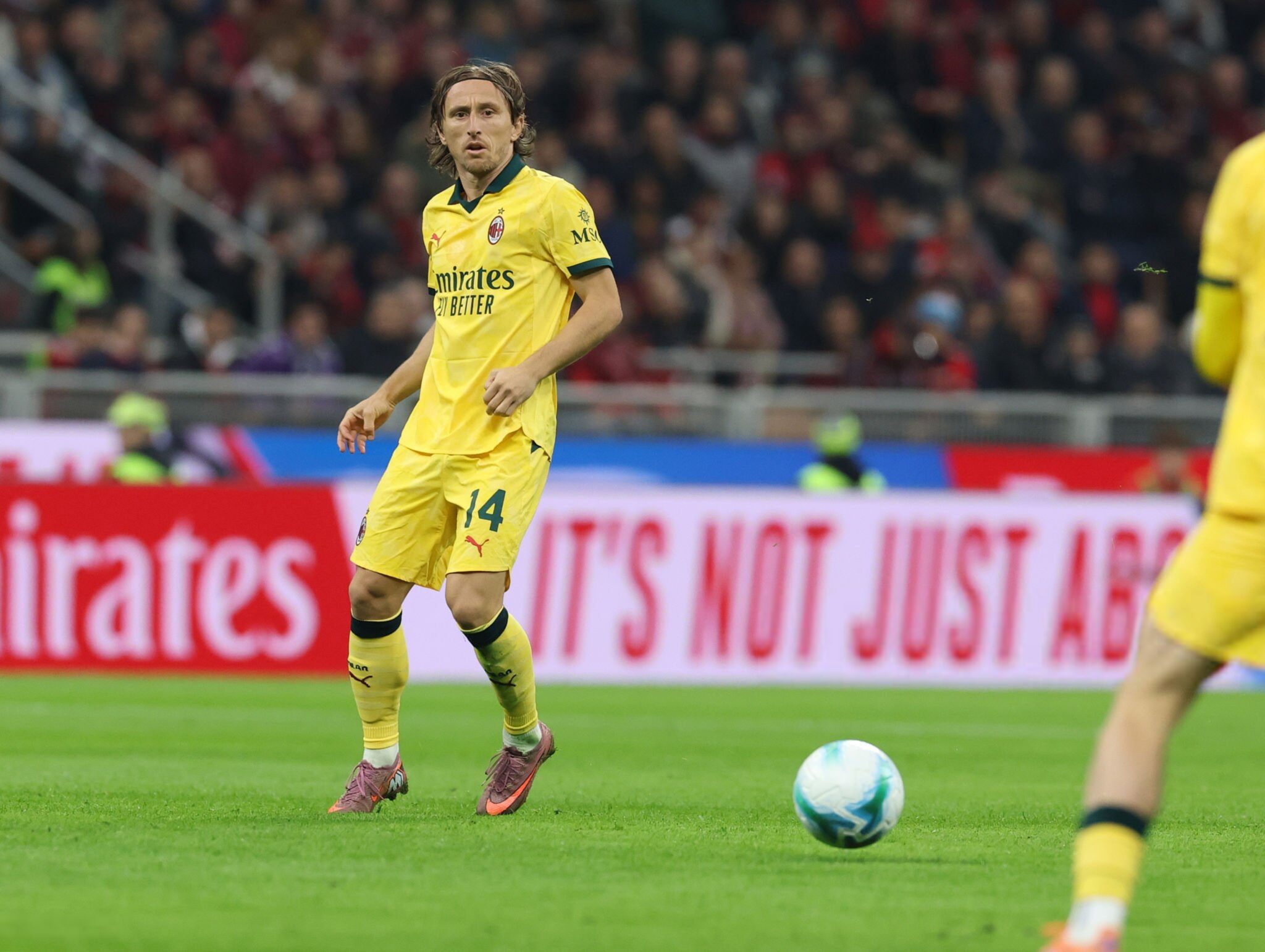 Luka Modric drives the group and never feels tired - Milan follows him