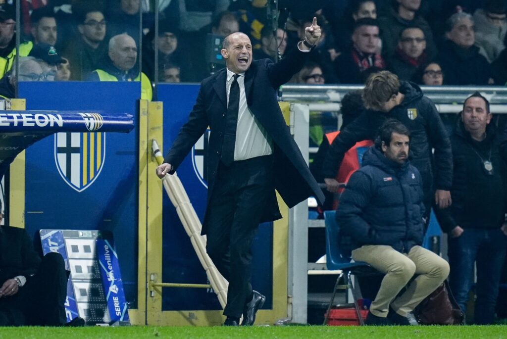 At the break: a glass still half full for AC Milan