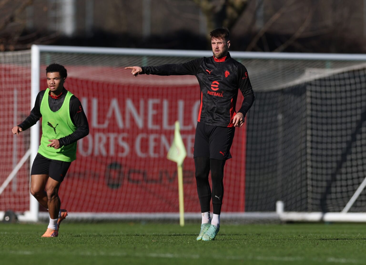 Official: Niclas Fullkrug to AC Milan - He will wear the shirt number 9