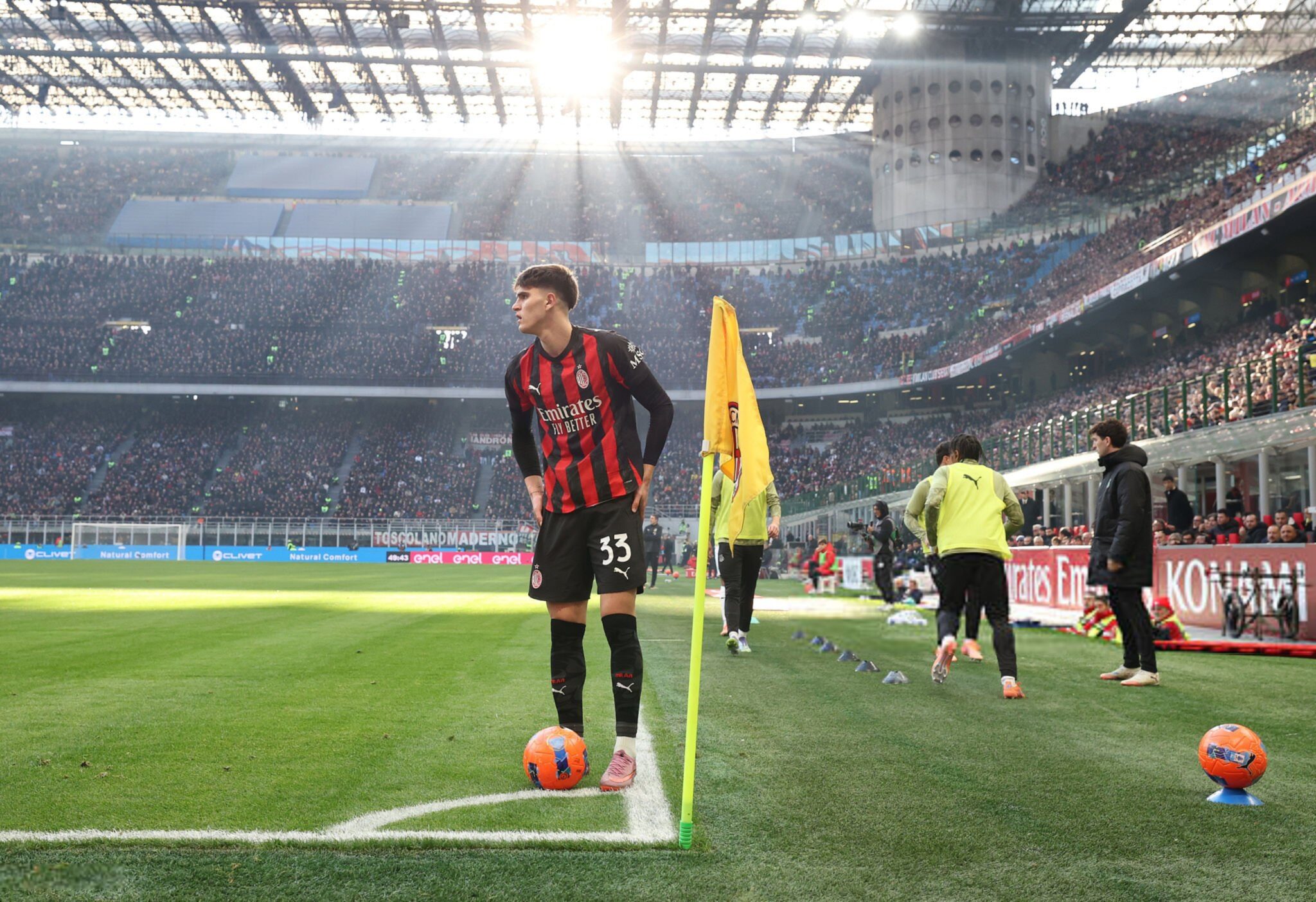 Arsenal among several clubs keen on Bartesaghi as AC Milan plot renewal